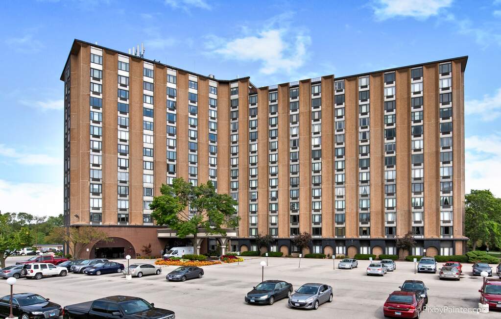 1 Renaissance Place #211, Palatine, IL 60067 | MLS# 11390017 ...