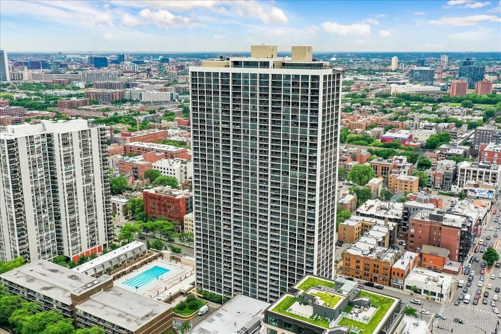 1560 N Sandburg Terrace #2909, Chicago, IL 60610 | MLS# 11435226 ...