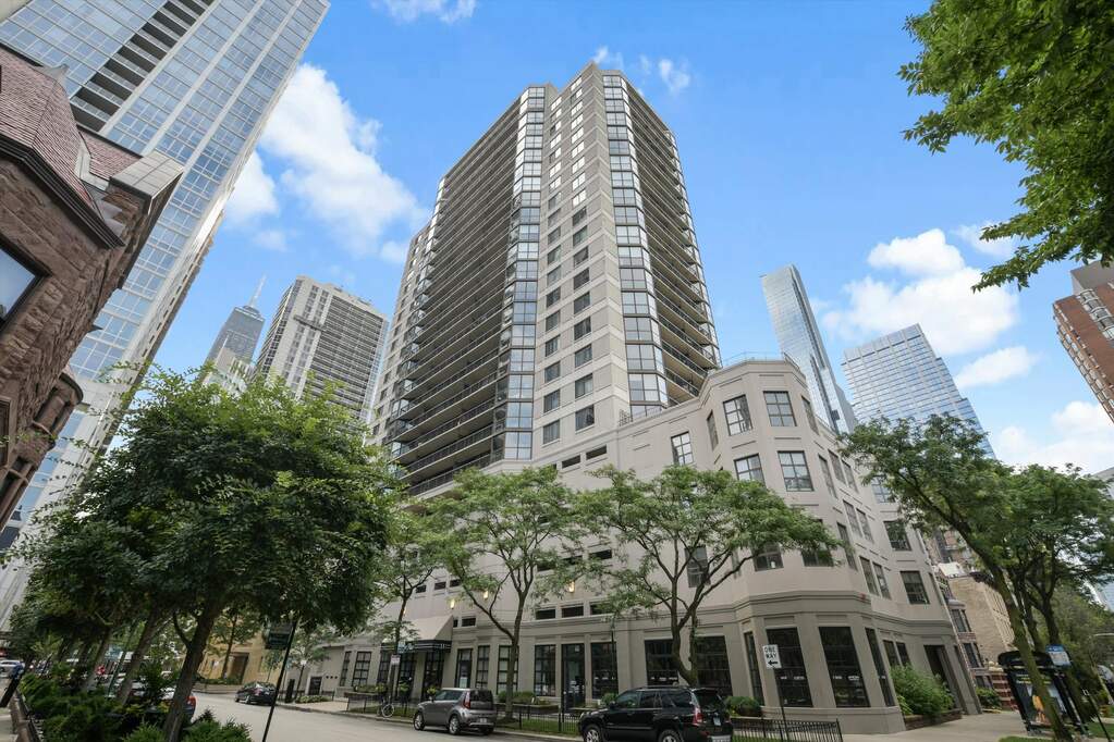 33 W Delaware Place #23G, Chicago, IL 60610 | MLS# 11458981 ...