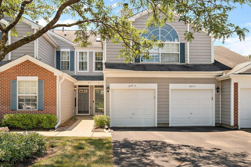 683 W Streamwood Boulevard #A, Streamwood, IL 60107 | MLS# 11471944 ...