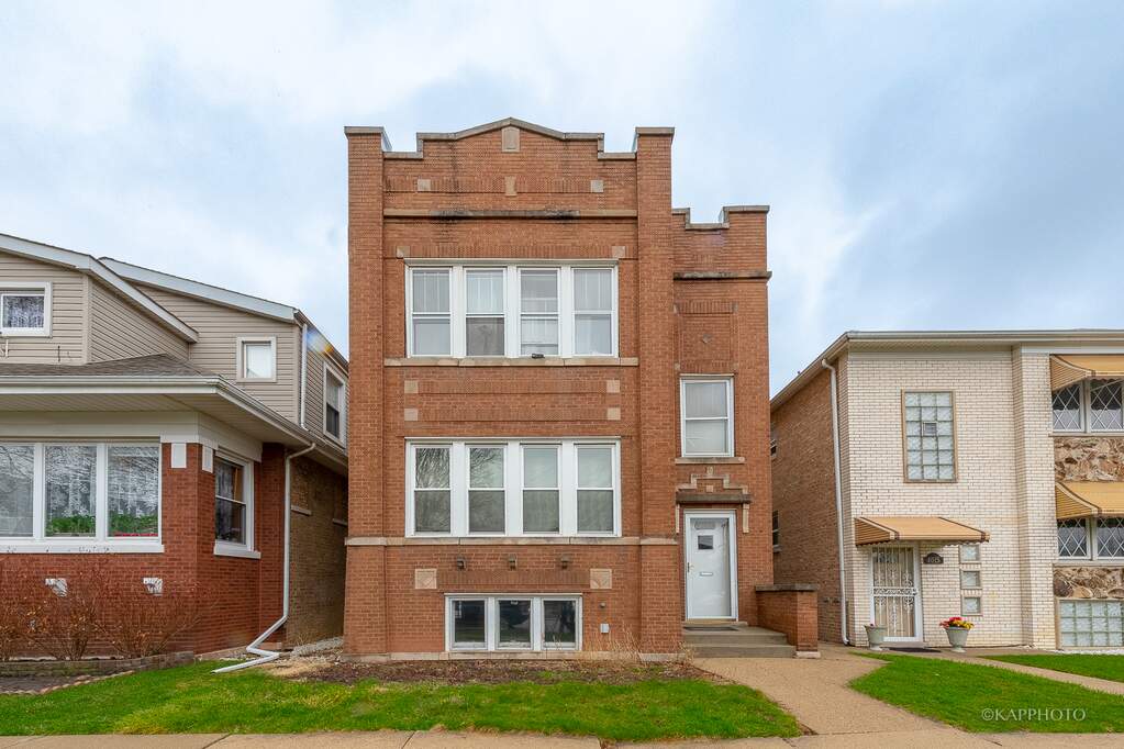 4019 N Marmora Avenue, Chicago, IL 60634 | MLS# 11474265 | @properties ...
