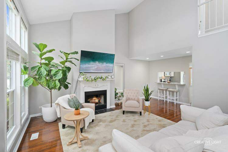 1293 Woodlake Drive, Carol Stream, IL 60188 | MLS# 11611678 | @properties