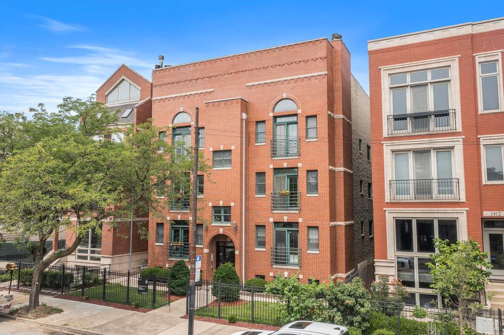 1916 W Belmont Avenue #2W, Chicago, IL 60657 | MLS# 11612235 ...