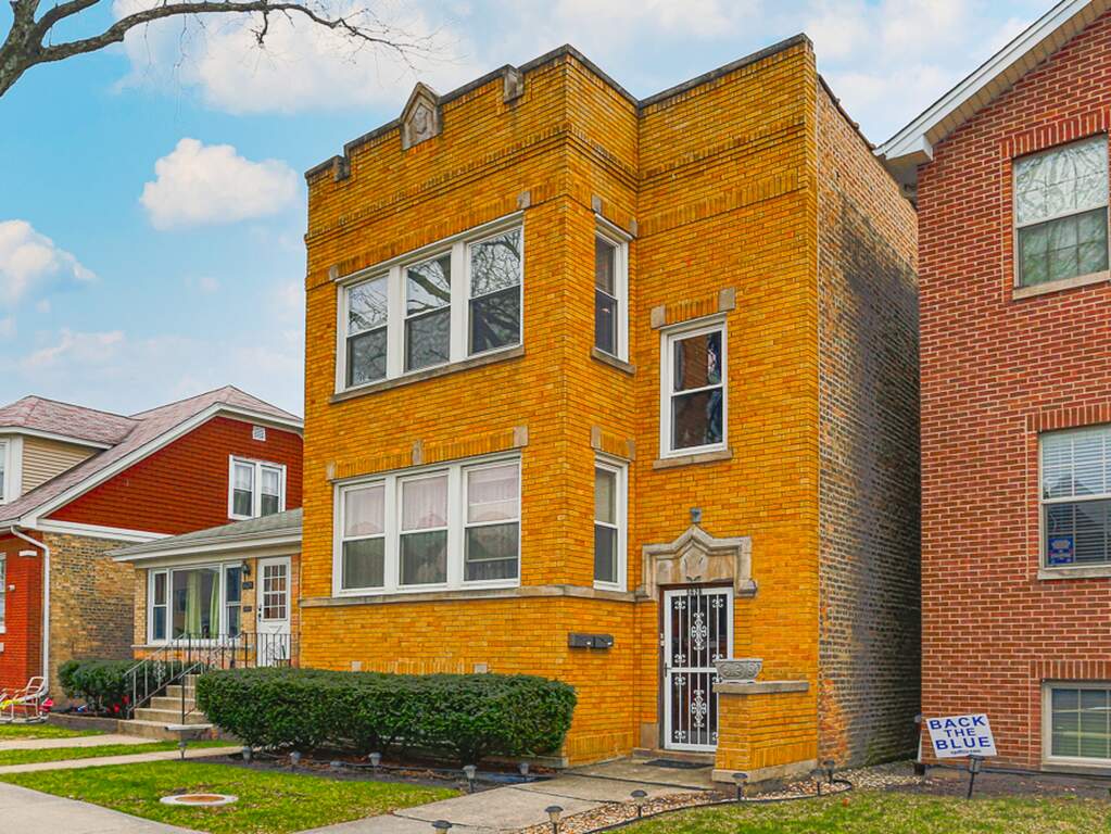 5628 N Mango Avenue, Chicago, IL 60646 | MLS# 11612680 | @properties