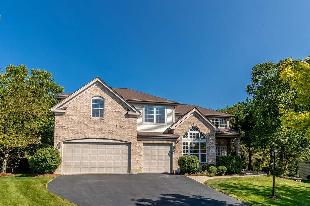 756 W Bloomfield Court, Palatine, IL 60067 | MLS# 11623638 ...