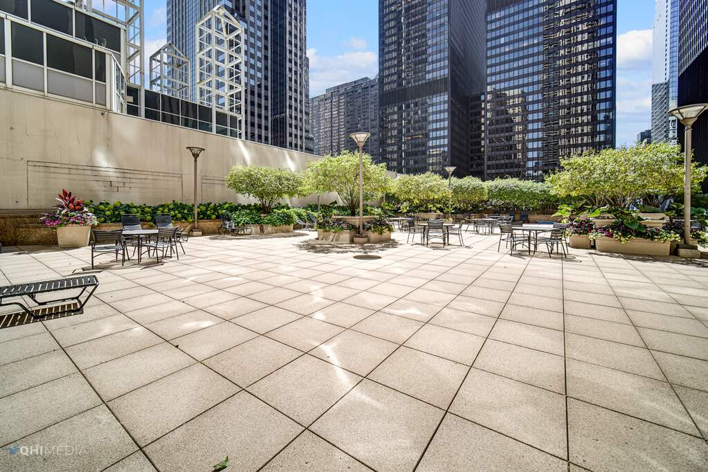 222 N Columbus Drive #4202, Chicago, IL 60601 | MLS# 11628720 ...