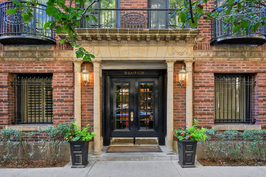 31 E Elm Street #2B, Chicago, IL 60611 | MLS# 11647517 | @properties ...