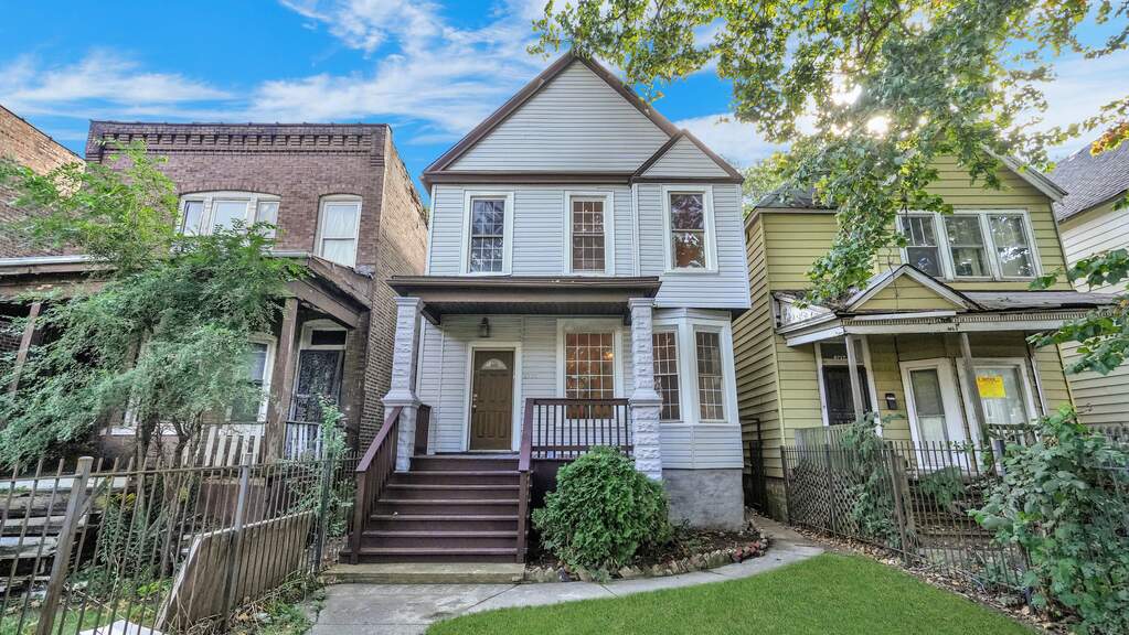 6715 S Union Avenue, Chicago, IL 60621 | MLS# 11650917 | @properties ...