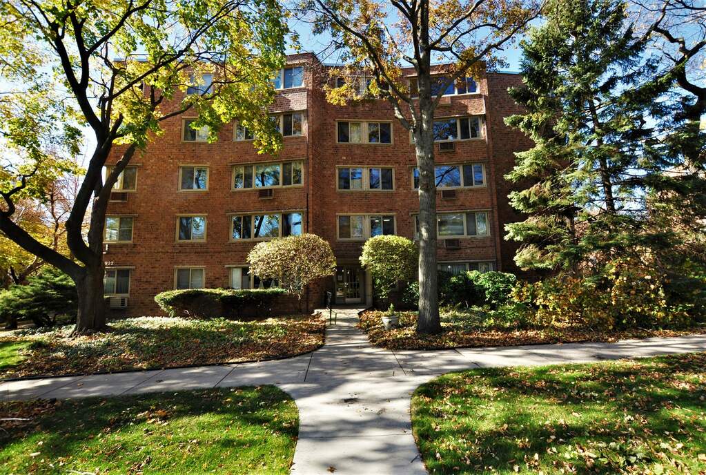 1922 W Hood Avenue #2C, Chicago, IL 60660 | MLS# 11669072 | @properties ...