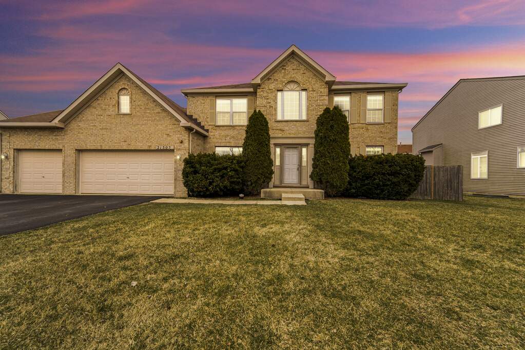 21305 Barn Owl Drive, Matteson, IL 60443 | MLS# 11686530 | @properties ...