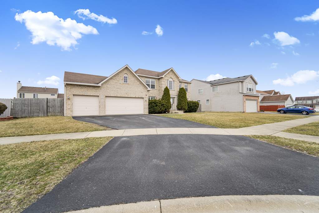 21305 Barn Owl Drive, Matteson, IL 60443 | MLS# 11686530 | @properties ...