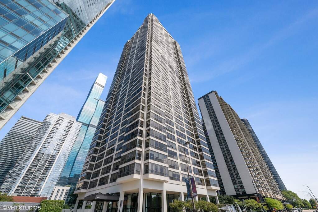 360 E Randolph Street #1402, Chicago, IL 60601 | MLS# 11700561 ...