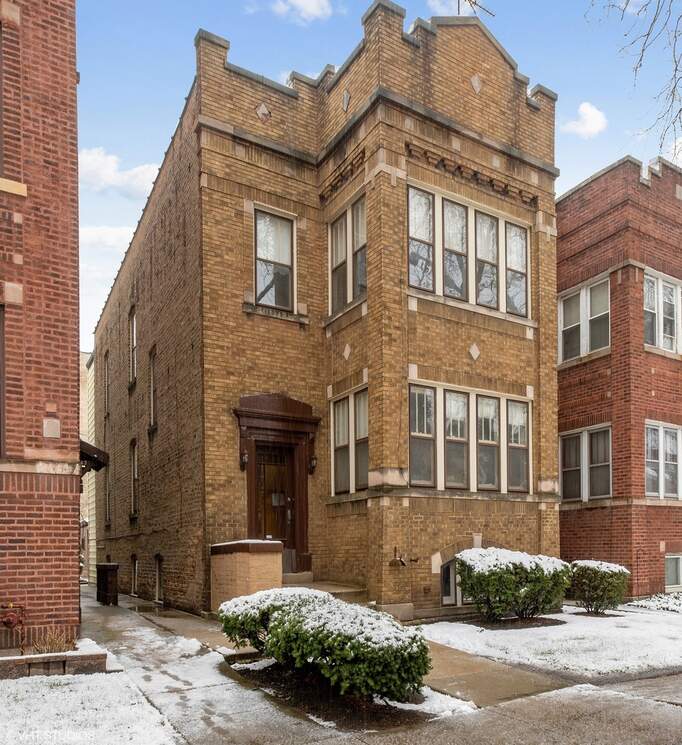 6441 N Seeley Avenue, Chicago, IL 60645 | MLS# 11708558 | @properties ...