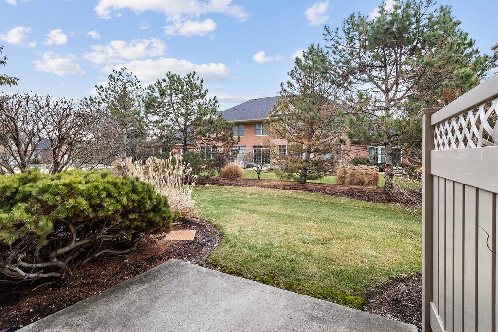 1222 Ashbury Drive, Lemont, IL 60439 | MLS# 11720165 | @properties ...