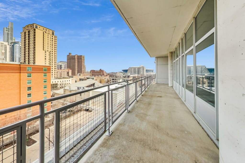 50 E 16th Street #703, Chicago, IL 60616 | MLS# 11747882 | @properties ...