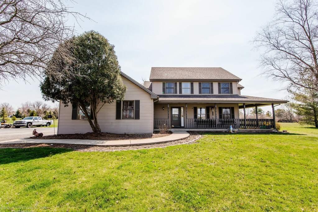 26716 S Oak River Drive, Monee, IL 60449 | MLS# 11749689 | @properties ...