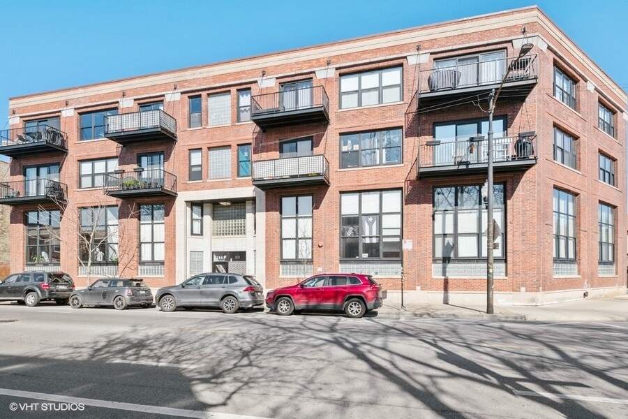 2161 N California Avenue #104, Chicago, IL 60647 | MLS# 11758601 ...