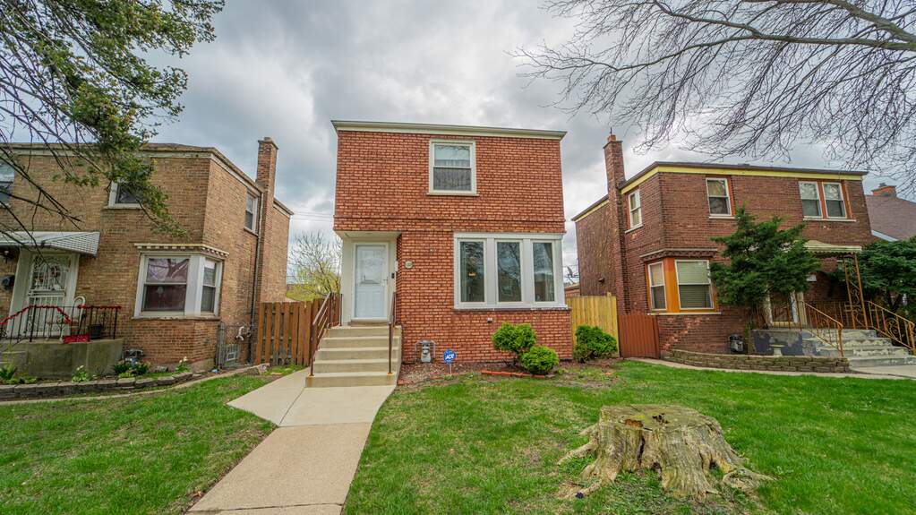 11329 S Ewing Avenue, Chicago, IL 60617 | MLS# 11776497 | @properties ...