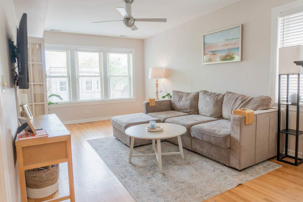 3134 N Clifton Avenue #3E, Chicago, IL 60657 | MLS# 11785659 ...