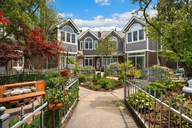 3315 N Racine Avenue #F, Chicago, IL 60657 | MLS# 11786614 ...