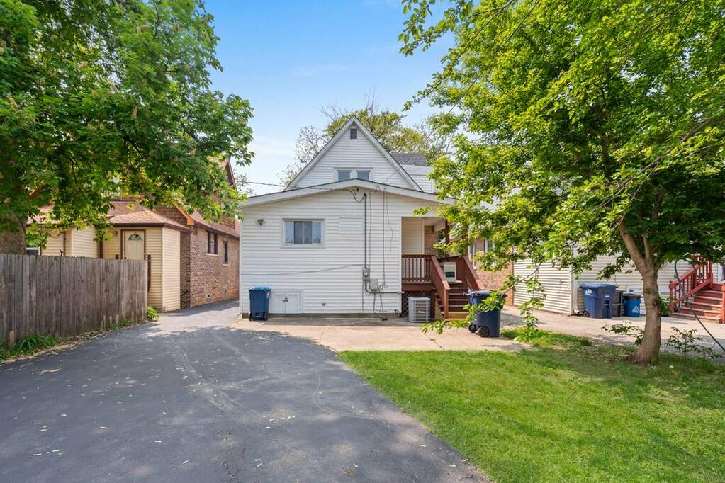 1911 23rd Avenue, Maywood, IL 60153 | MLS# 11788561 | @properties ...