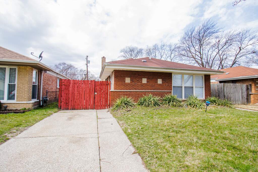 14708 Dante Avenue, Dolton, IL 60419 | MLS# 11789870 | @properties ...