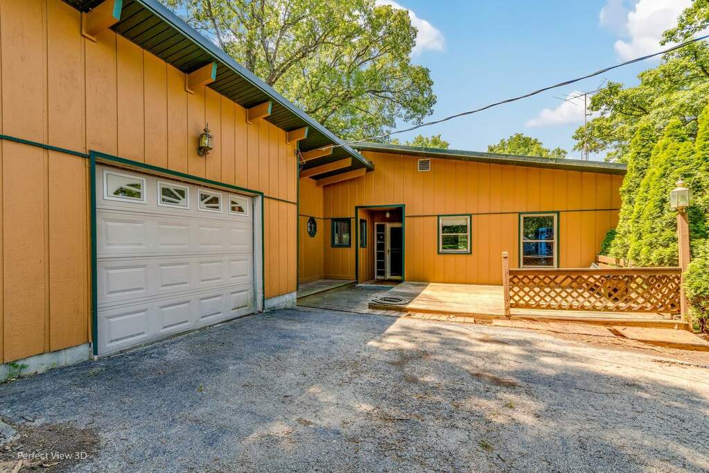 12782 E Six Mile Grove Road, Momence, IL 60954 | MLS# 11803185 ...