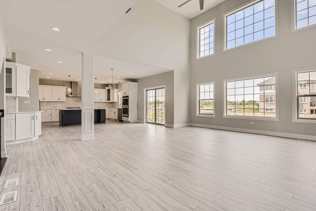 7500 Mayfield Drive, Frankfort, IL 60423 | MLS# 11837026 | @properties ...