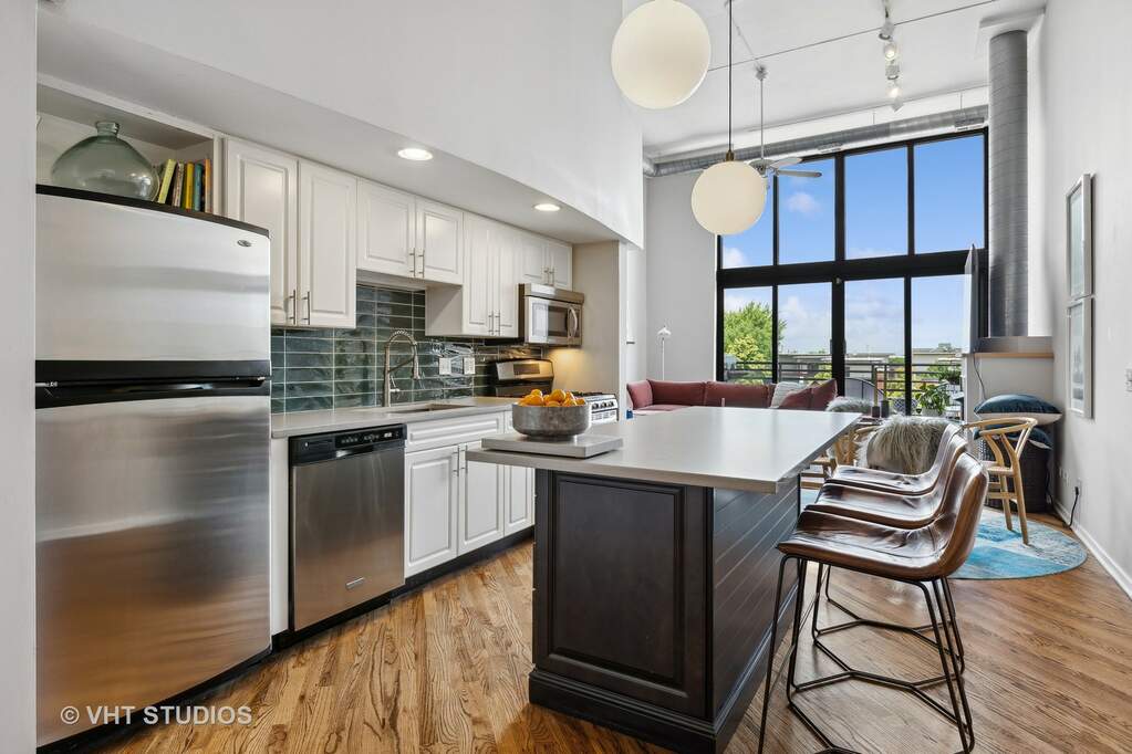 2012 W Saint Paul Avenue #414, Chicago, IL 60647 | MLS# 11837605 ...