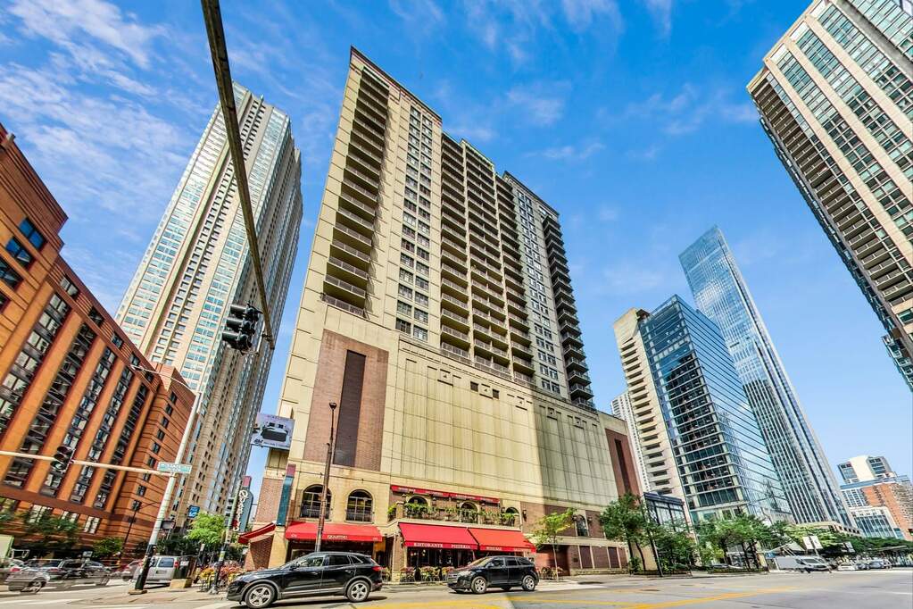 630 N State Street #2405, Chicago, IL 60654 | MLS# 11850958 ...