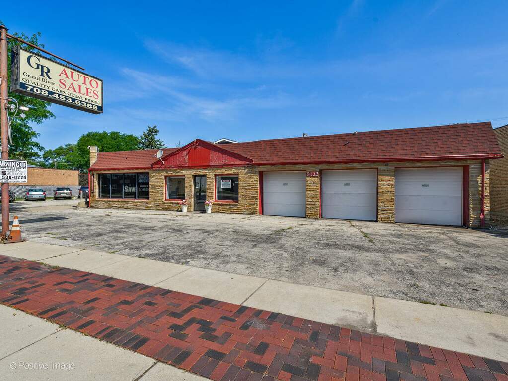8122 Grand Avenue, River Grove, IL 60171 | MLS# 11870359 | @properties ...