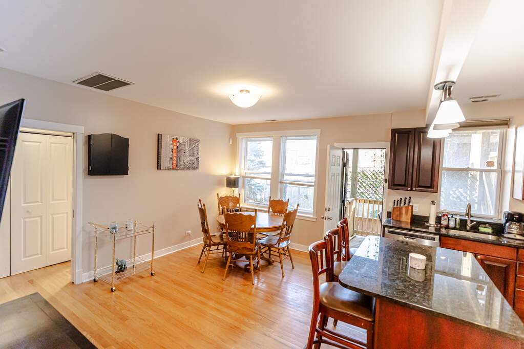 2307 N Kimball Avenue #1, Chicago, IL 60647 | MLS# 11932719 ...