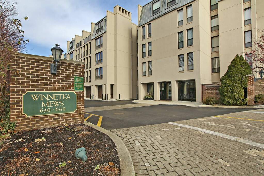 630 Winnetka Mews #402, Winnetka, IL 60093 | MLS# 11934619 ...