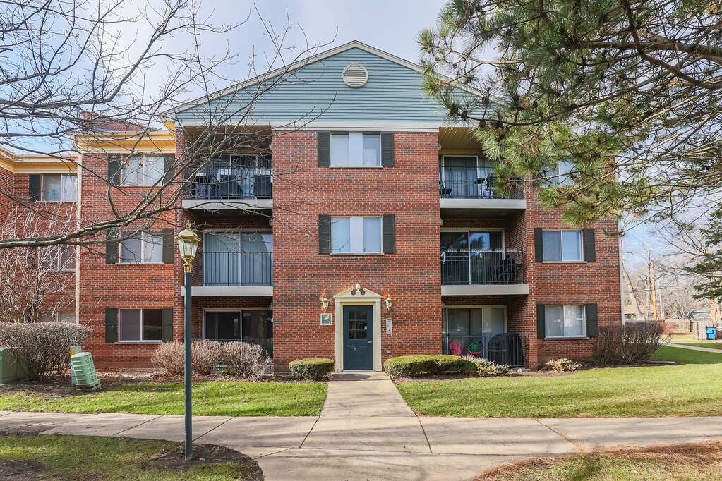 1522 N River West Court #1B, Mount Prospect, IL 60056 | MLS# 11948172 ...