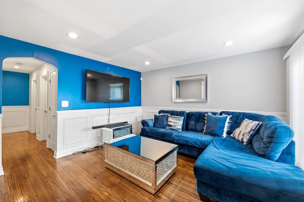 3446 W 84th Street, Chicago, IL 60652 | MLS# 11950076 | @properties ...