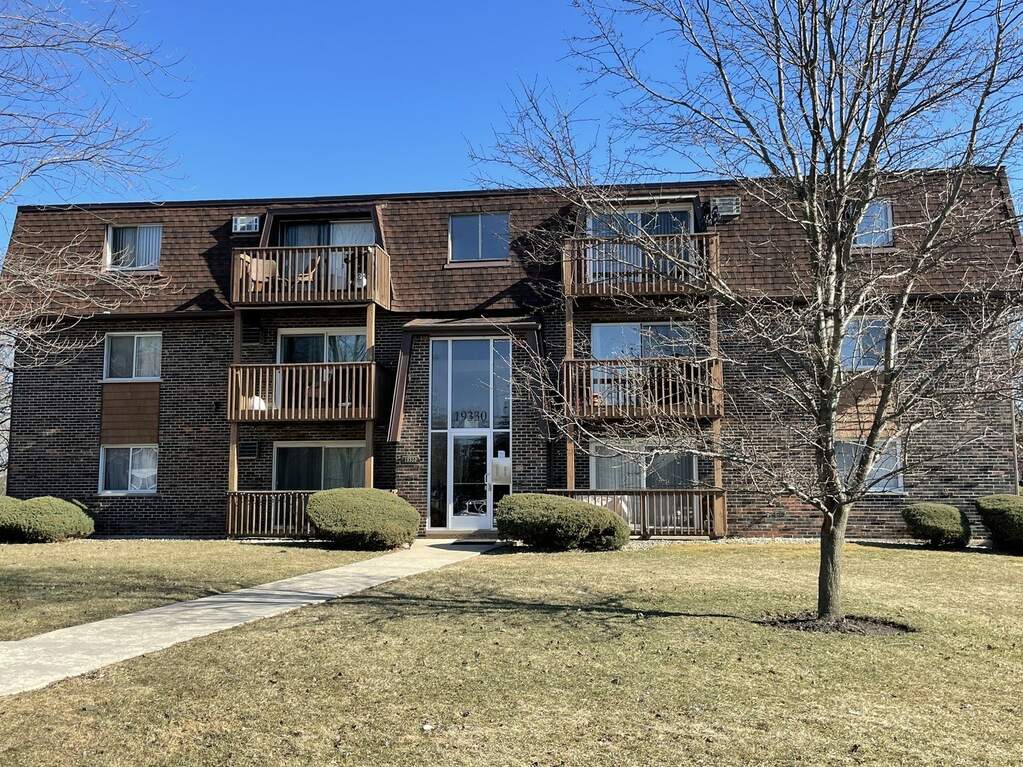 19330 Wolf Road #3, Mokena, IL 60448 | MLS# 11956633 | @properties ...
