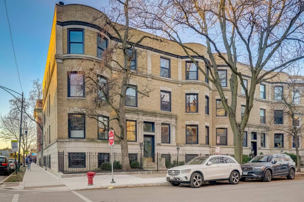 2002 N Howe Street #1N, Chicago, IL 60614 | MLS# 11959182 | @properties ...