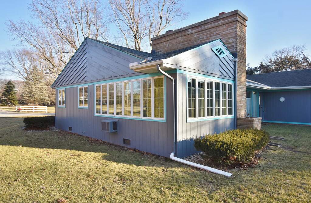 917 S Belmont Avenue, Watseka, IL 60970 | MLS# 11964660 | @properties ...