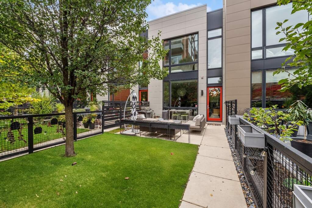 4832 N Clark Street #119, Chicago, IL 60640 | MLS# 11971504 ...