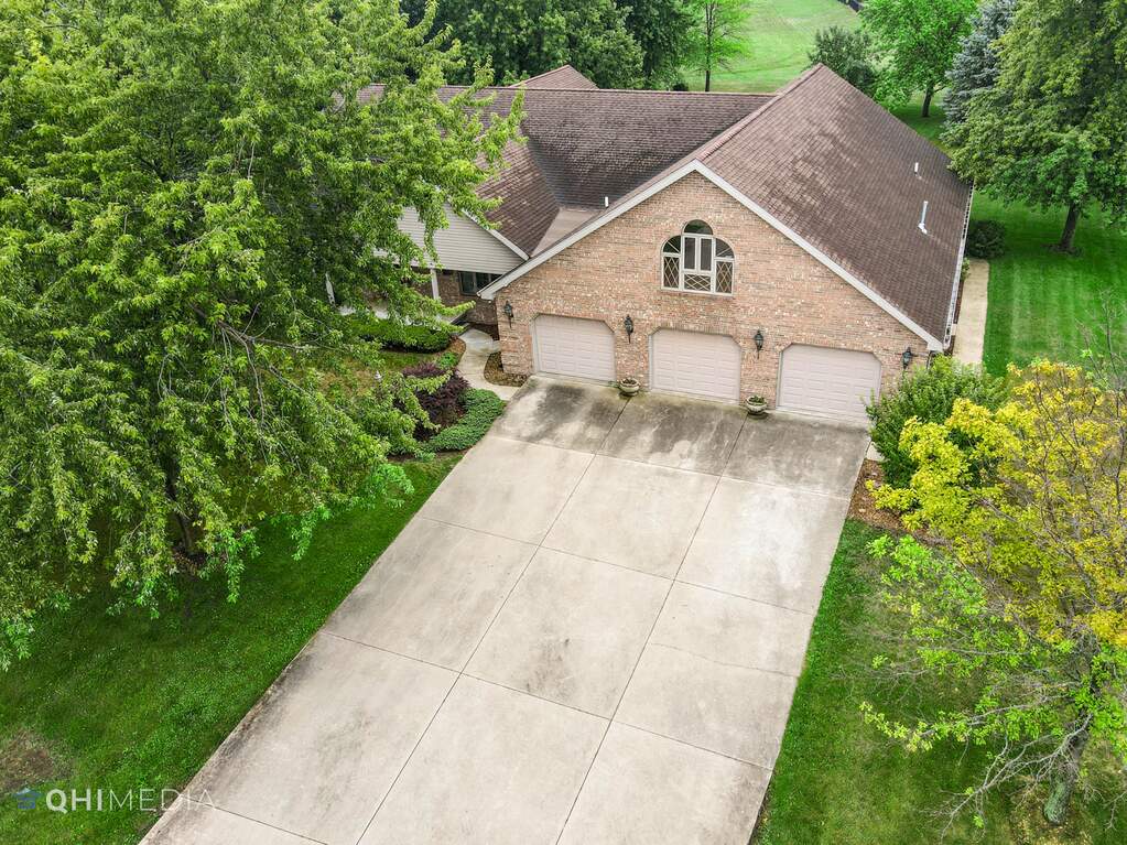 2263 Fox Run Drive, Kankakee, IL 60901 | MLS# 11973841 | @properties ...