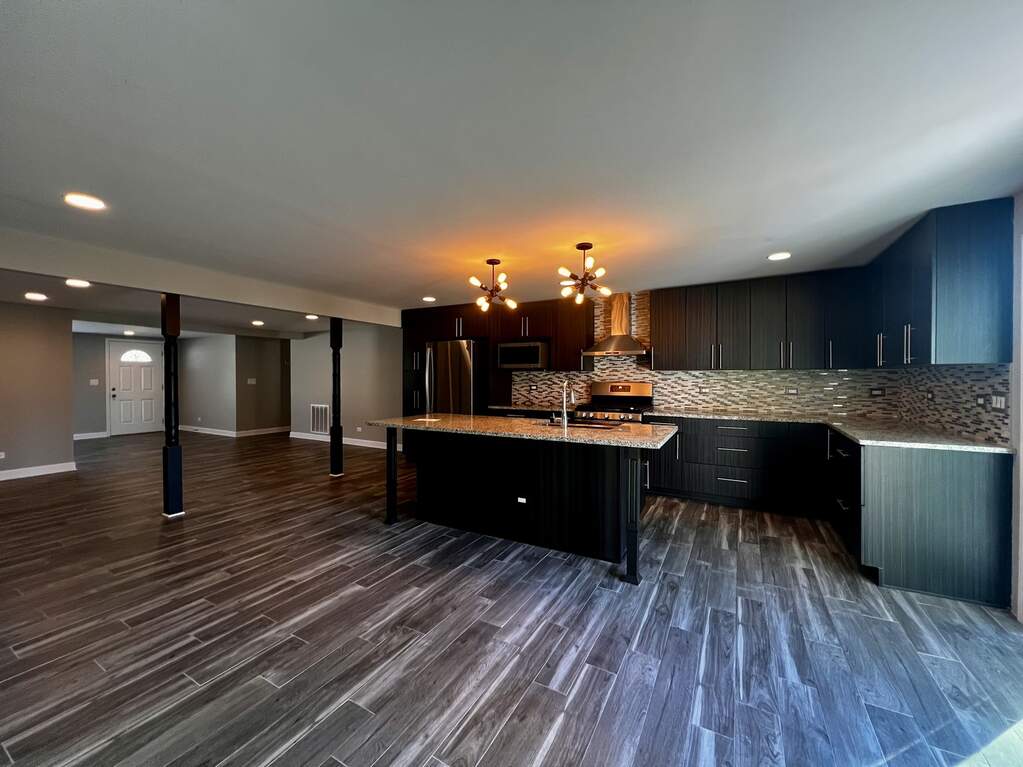 2413 Meridian Drive, Joliet, IL 60431 | MLS# 11978807 | @properties ...