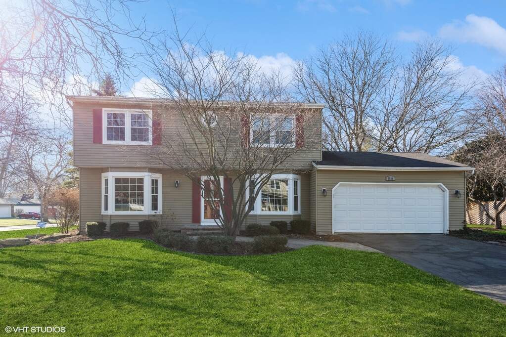 1939 Hansom Court, Naperville, IL 60565 | MLS# 11980512 | @properties ...