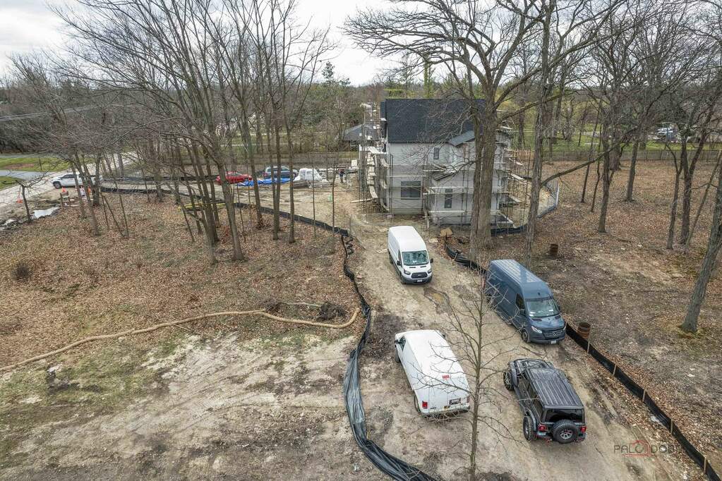 1400 Saunders Road, Riverwoods, IL 60015 | MLS# 11988509 | @properties ...