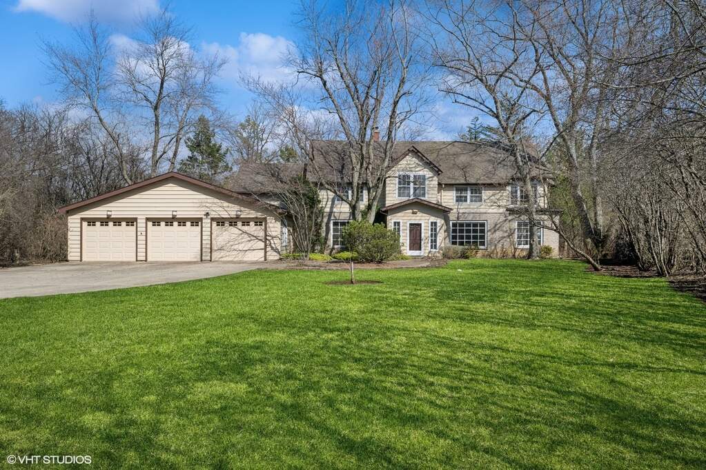 591 Clavey Lane, Highland Park, IL 60035 | MLS# 11988929 | @properties ...