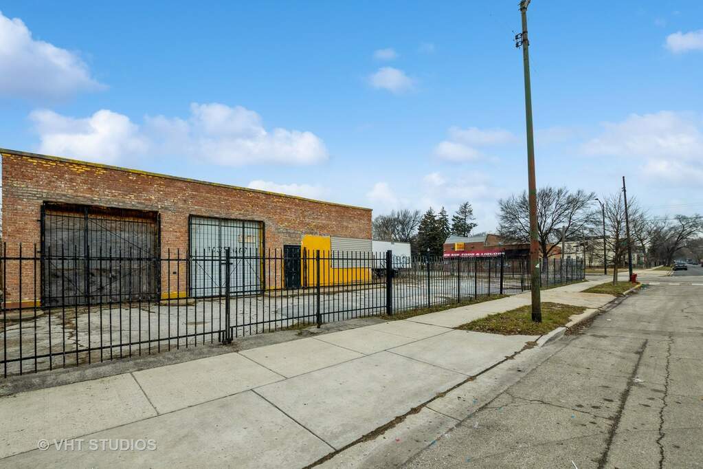 1635 W 69th Street, Chicago, IL 60636 | MLS# 11992574 | @properties ...