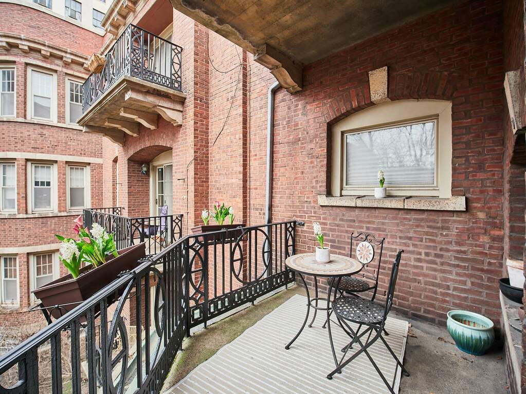 5319 S Harper Avenue #2, Chicago, IL 60615 | MLS# 11994702 ...