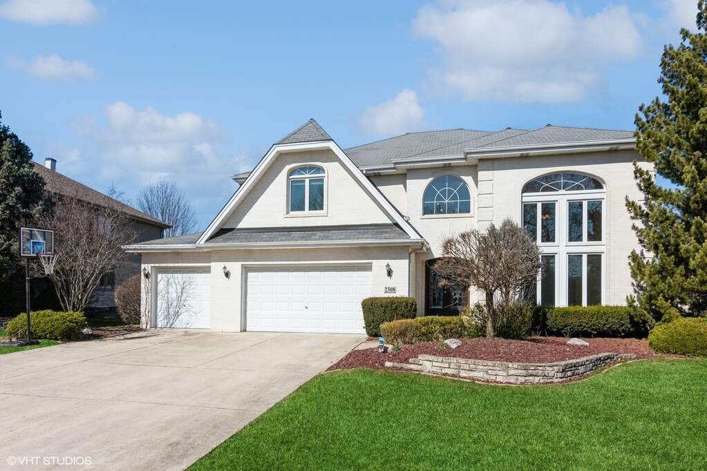 2308 Carlow Drive, Darien, IL 60561 | MLS# 11995060 | @properties ...
