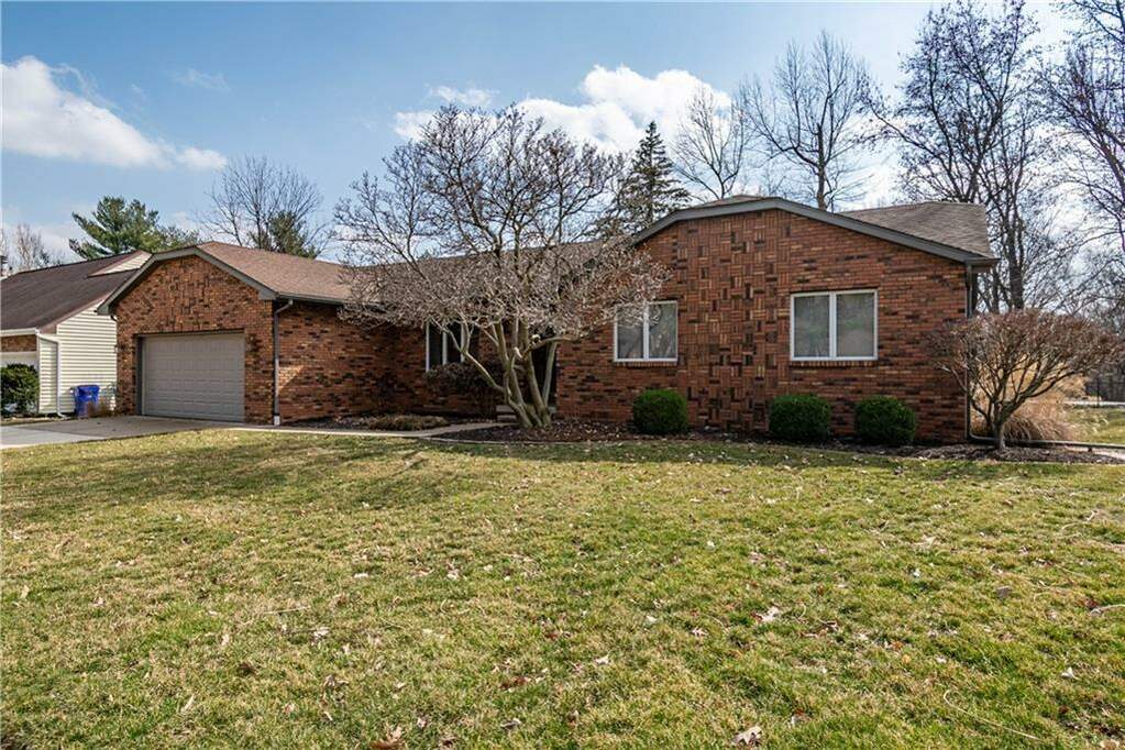 681 Stella Drive, Decatur, IL 62526 | MLS# 11996268 | @properties ...