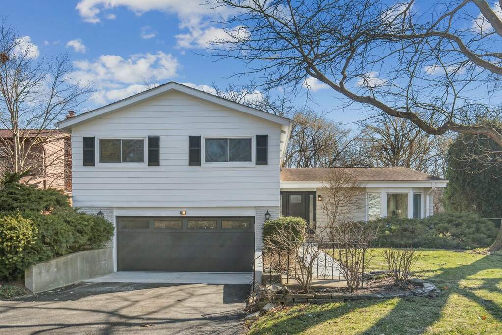 958 Marvell Lane, Highland Park, IL 60035 | MLS# 11998095 | @properties ...