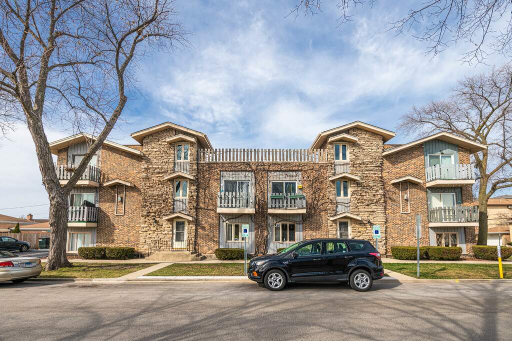 3800 Ruby Street #3W, Schiller Park, IL 60176 | MLS# 11998552 ...